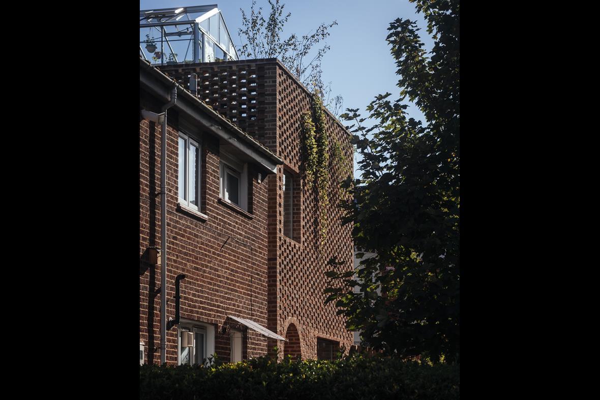 Surman Weston completes self-build house in Peckham | News | Building ...